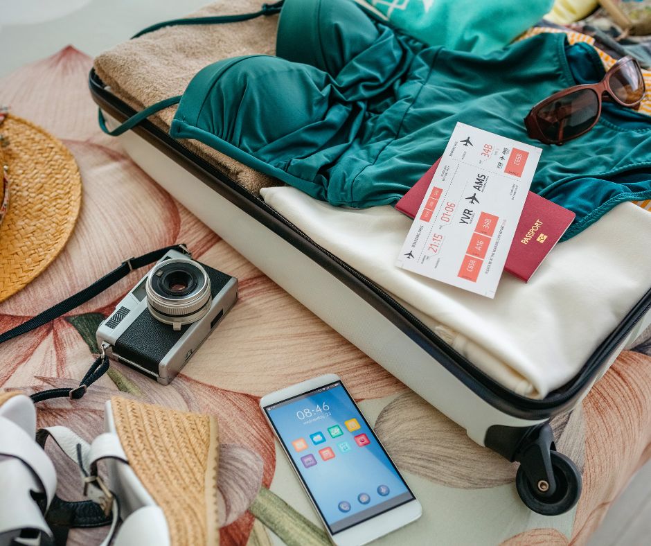 How to Pack for a Two Week Trip - Mint Notion