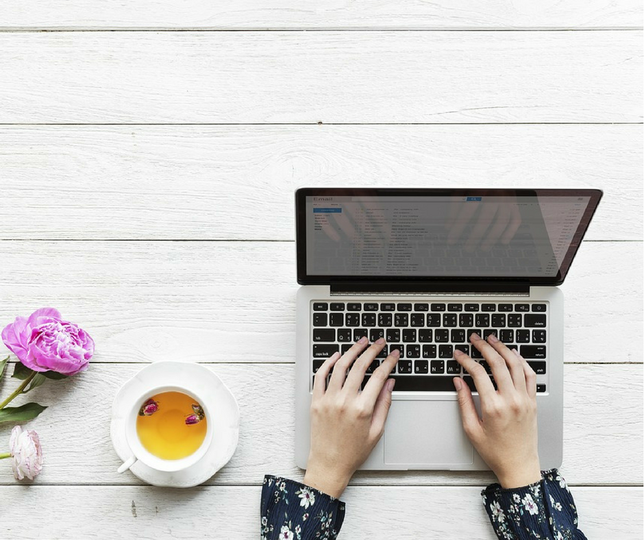 Why Your Blog Isn't Making Money (And How To Change It) - Mint Notion